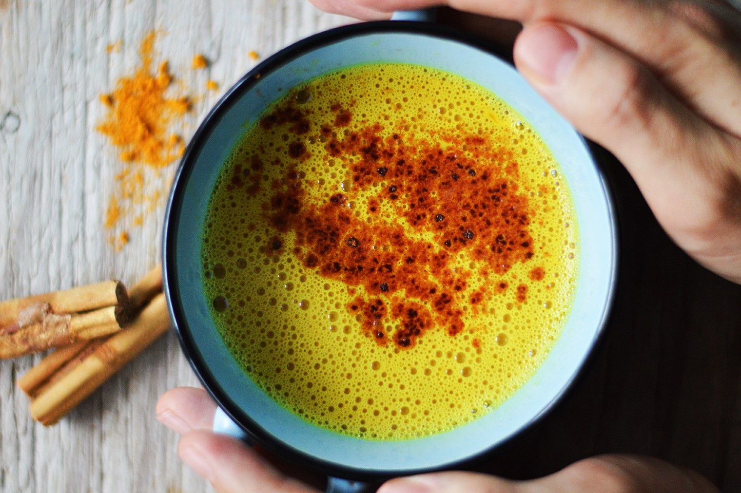 Conoce y prepara la "Leche dorada" 🙌 - Chismes Today