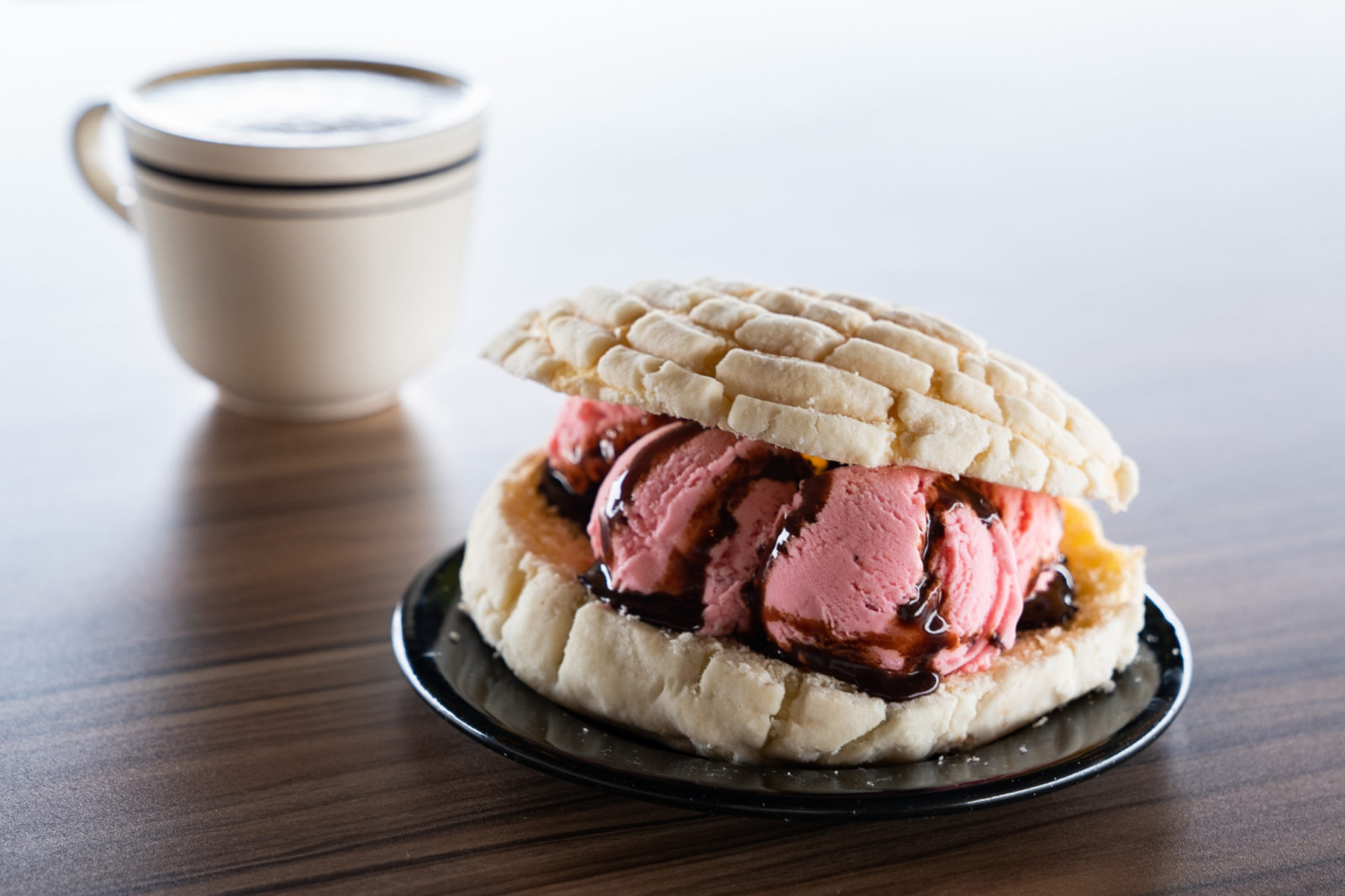 Crean conchas rellenas de gelato 🤤 - Chismes Today