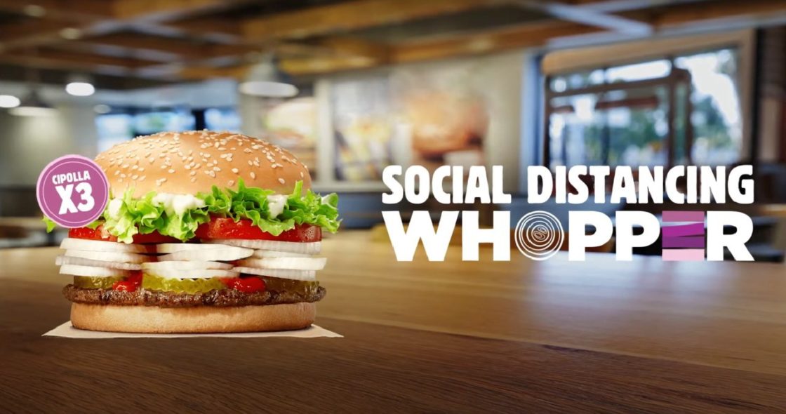 Esta nueva hamburguesa te obliga a guardar distancia 🍔 - Chismes Today